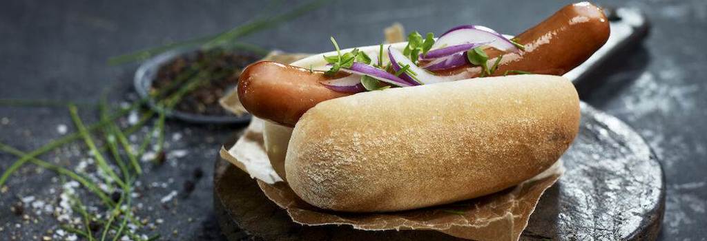 Gluten-free hot dog bun | Schulstad Bakery Solutions