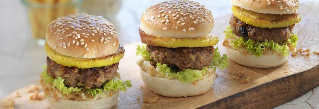 Mini-Hamburger Bun Sesame - 2,5 inch, 22g | Schulstad Bakery Solutions